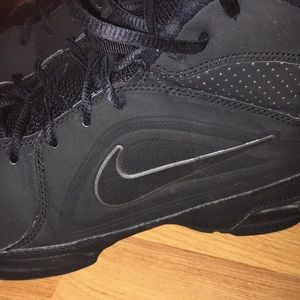 Nike | Shoes | Black Nike Basketball Shoes | Poshmark